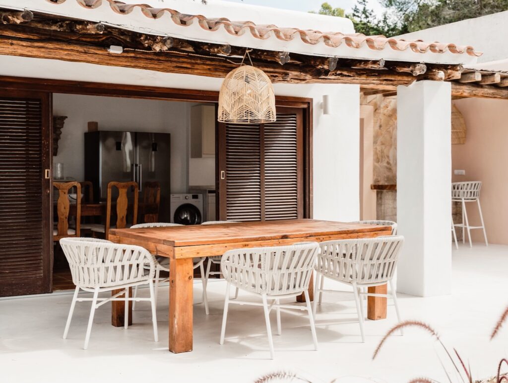 WHITE IBIZA Journal — Casa Moli