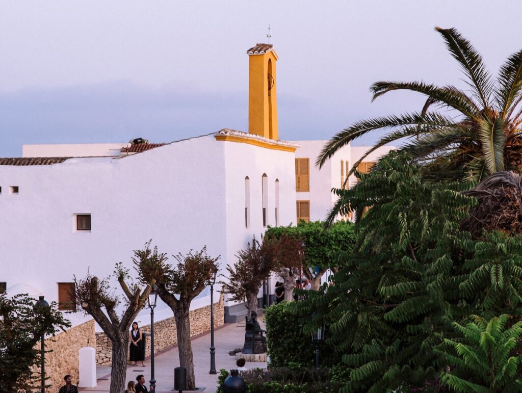 WHITE IBIZA — The Island Guide